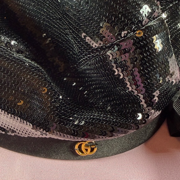 Gucci | Accessories | Gucci Black Sequin Cap Beret With Gold Emblem ...